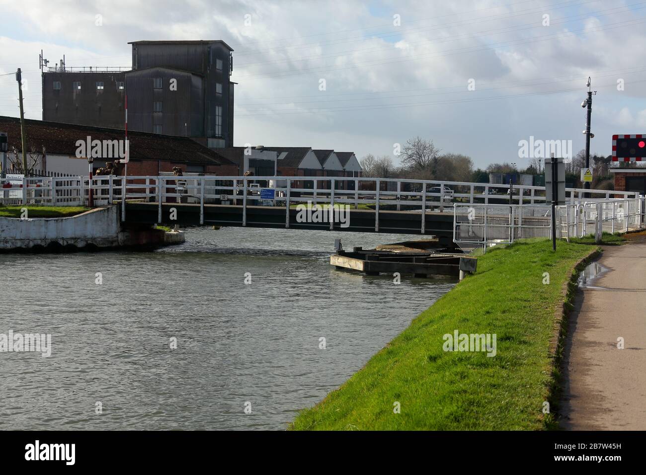 Sandfield road Gloucester and Sharpness waterway swing bridge in ... Sandfield road Gloucester and Sharpness waterway swing bridge in ...