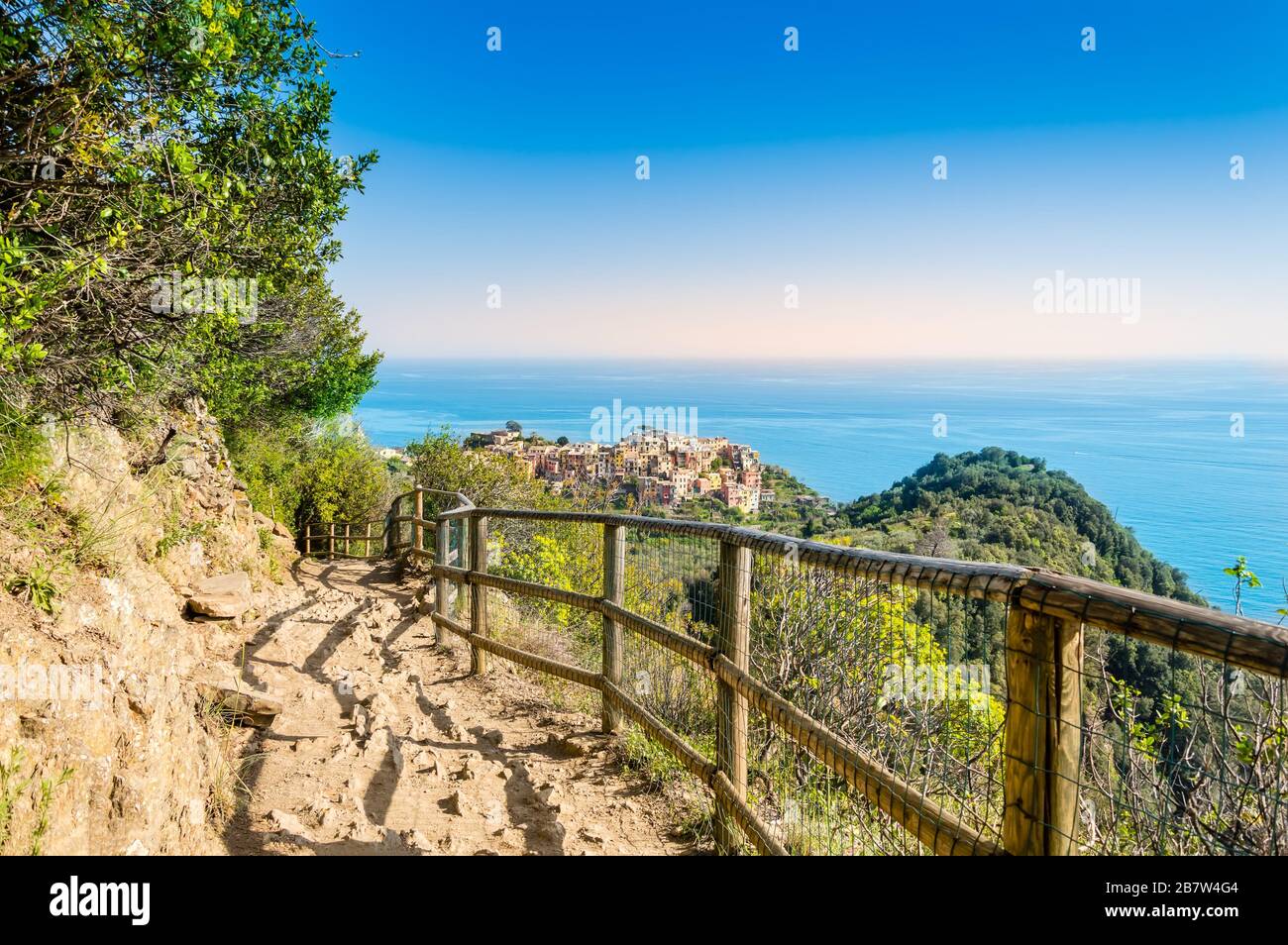 Corniglia, Cinque Terre - hiking trail near beautiful village with ...