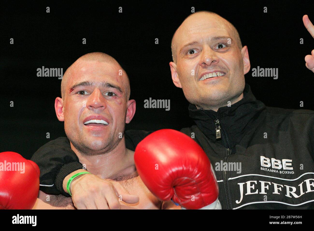 Rob Jeffries defeats Peter McDonagh in a Lightweight boxing contest at ...