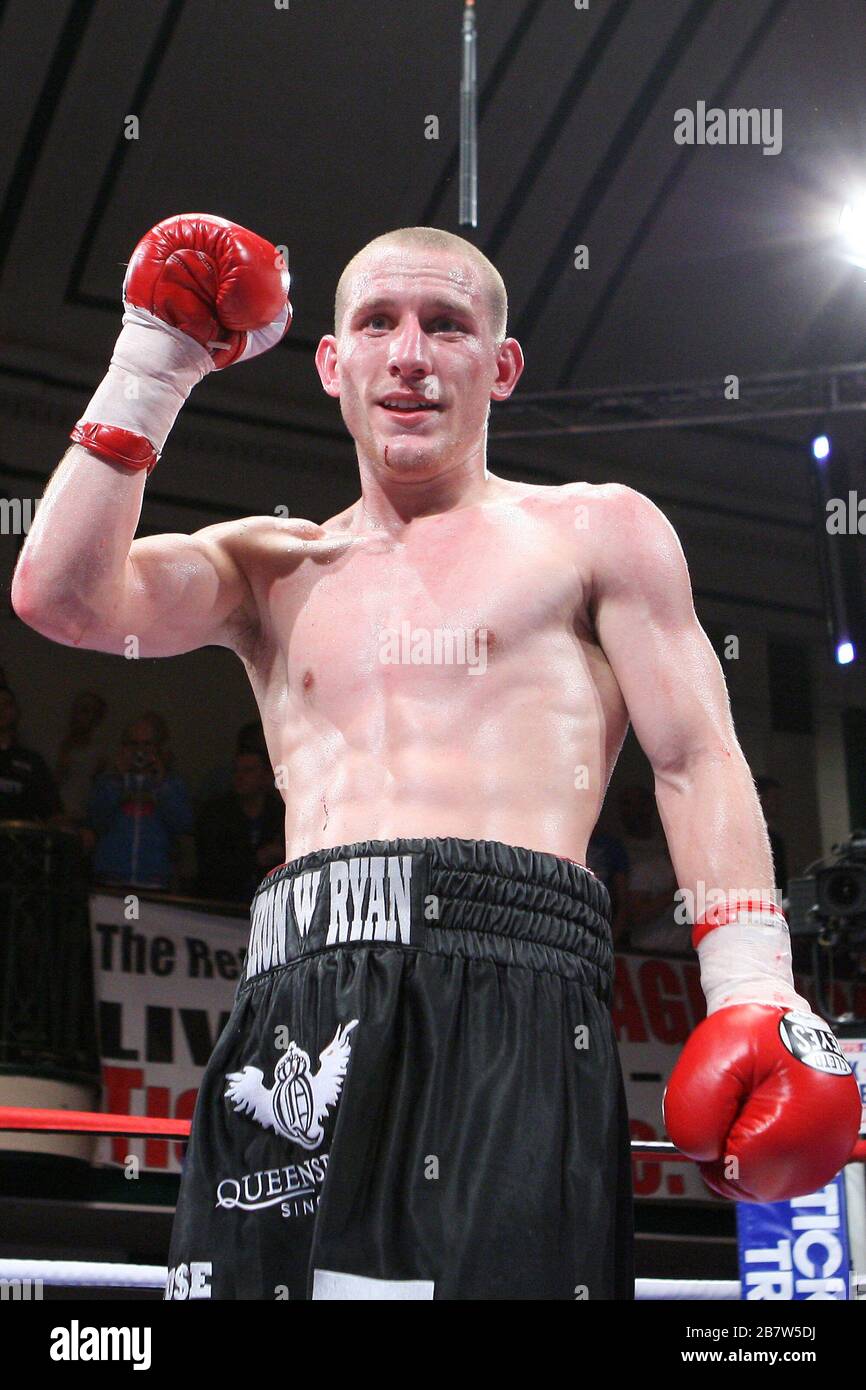 James ancliff boxing hi-res stock photography and images - Alamy