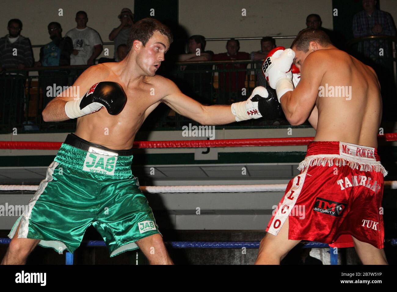 Lee noble boxing hi-res stock photography and images - Alamy