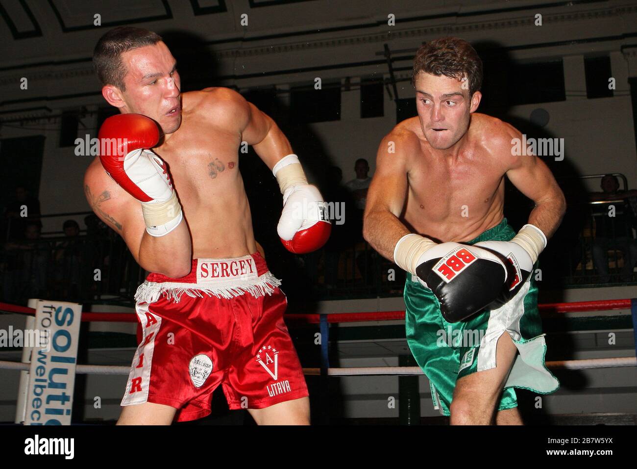 Lee noble boxing hi-res stock photography and images - Alamy