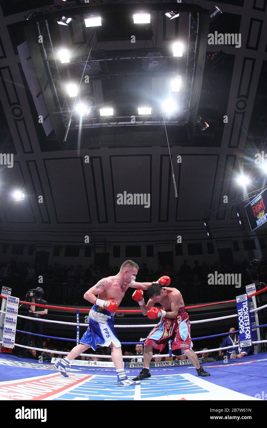 Boxer frankie gavin hi-res stock photography and images - Alamy