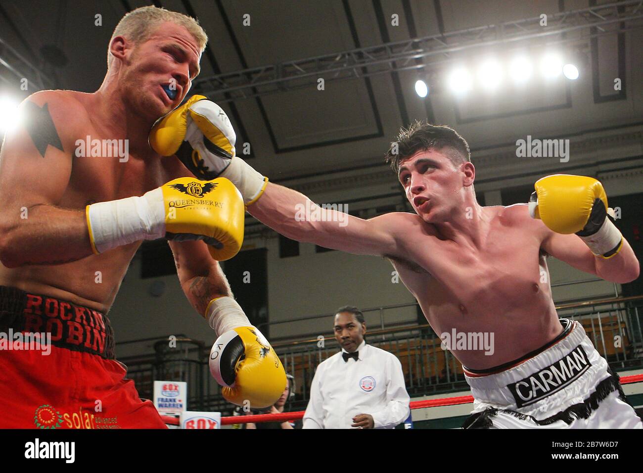 George Michael Carman (white/black shorts) defeats Robin Deakin in a ...