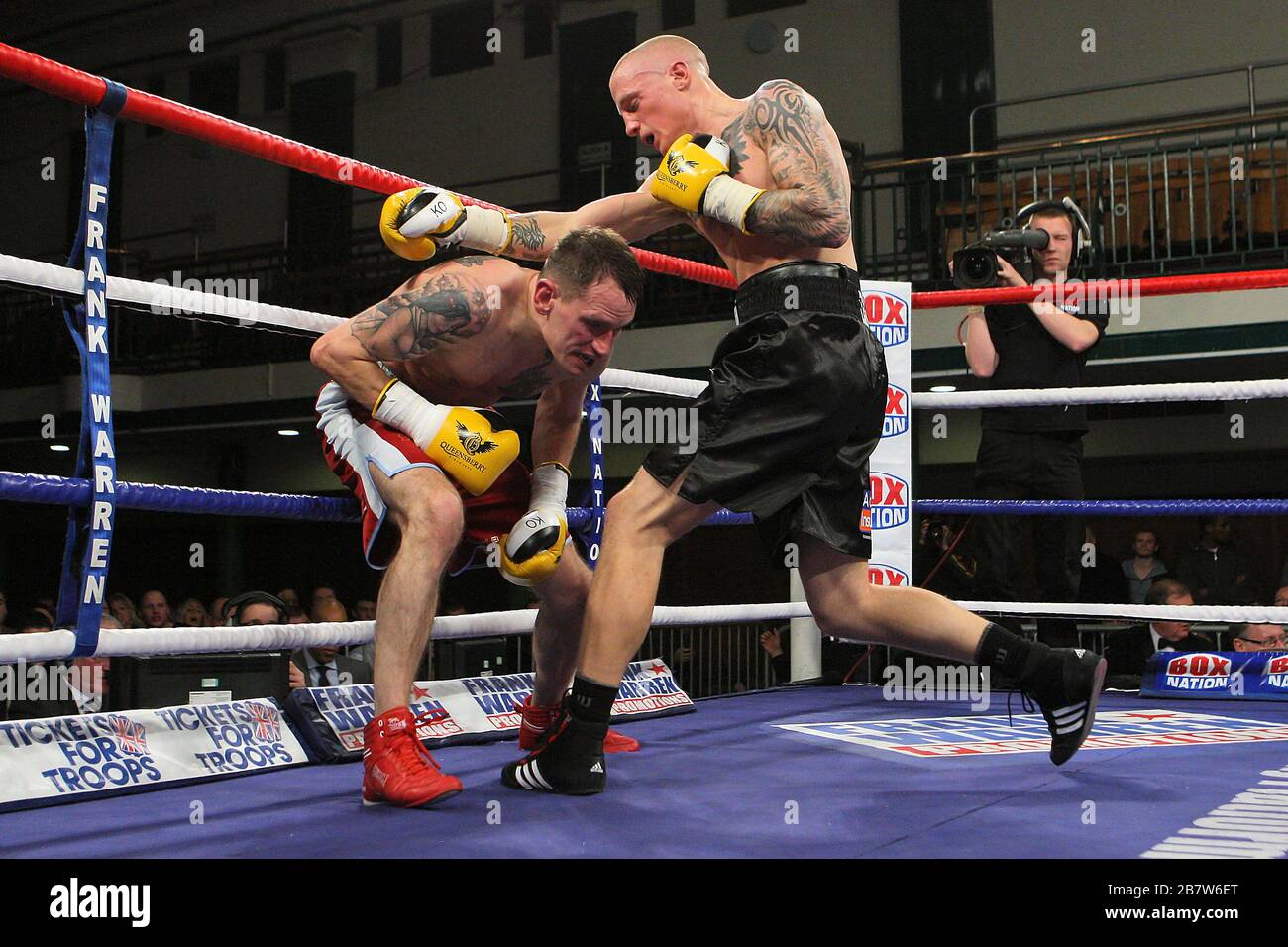 Danny green boxer hi-res stock photography and images - Alamy