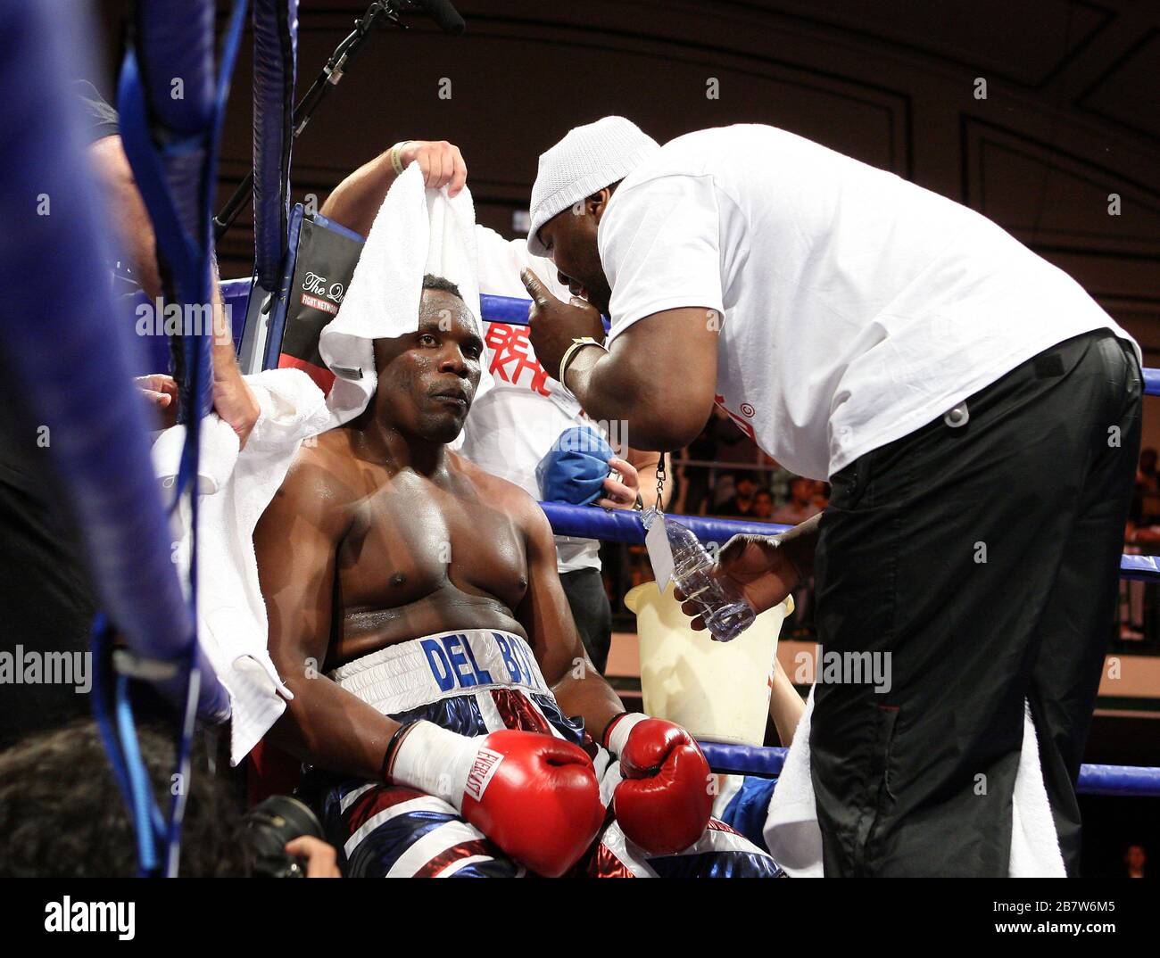 Sam sexton hi-res stock photography and images - Alamy