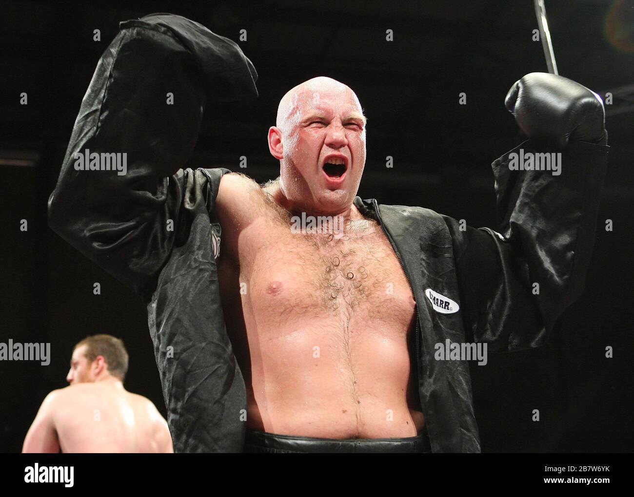 David Price (red shorts) defeats Daniil Peretyatko in a Heavyweight ...