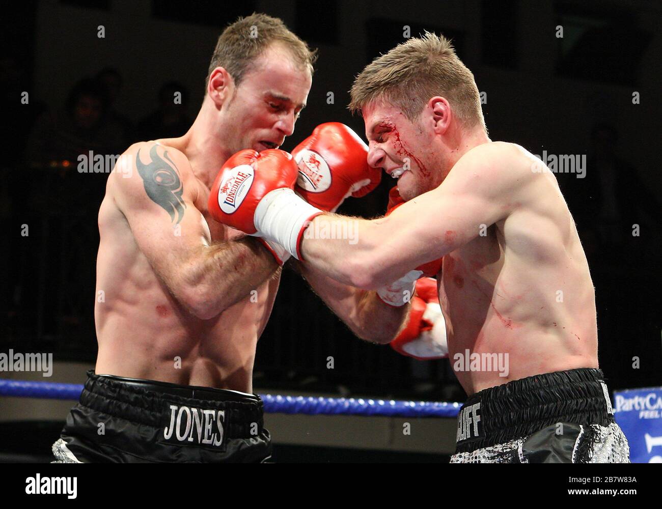 Ancliff hi-res stock photography and images - Alamy