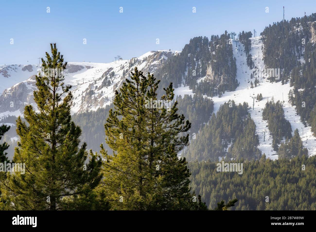 Pyrenees scenery hi-res stock photography and images - Alamy