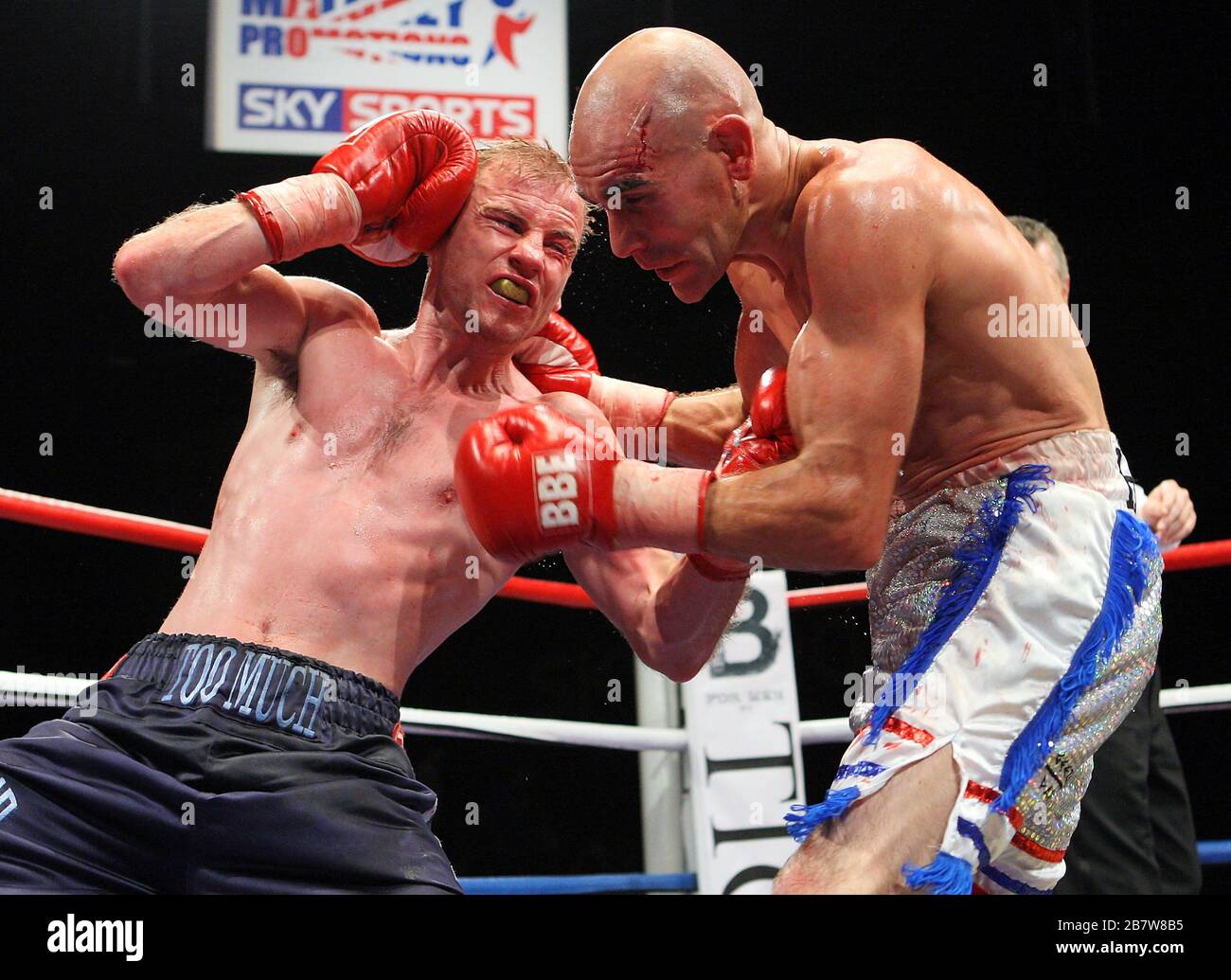 Stuart Hall (white shorts) defeats Martin Power in a bantamweight ...