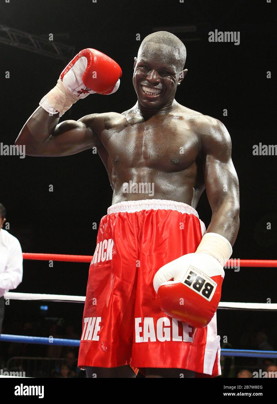 Eric Ochieng (red shorts) defeats Matt Scriven in a Light-Middleweight ...