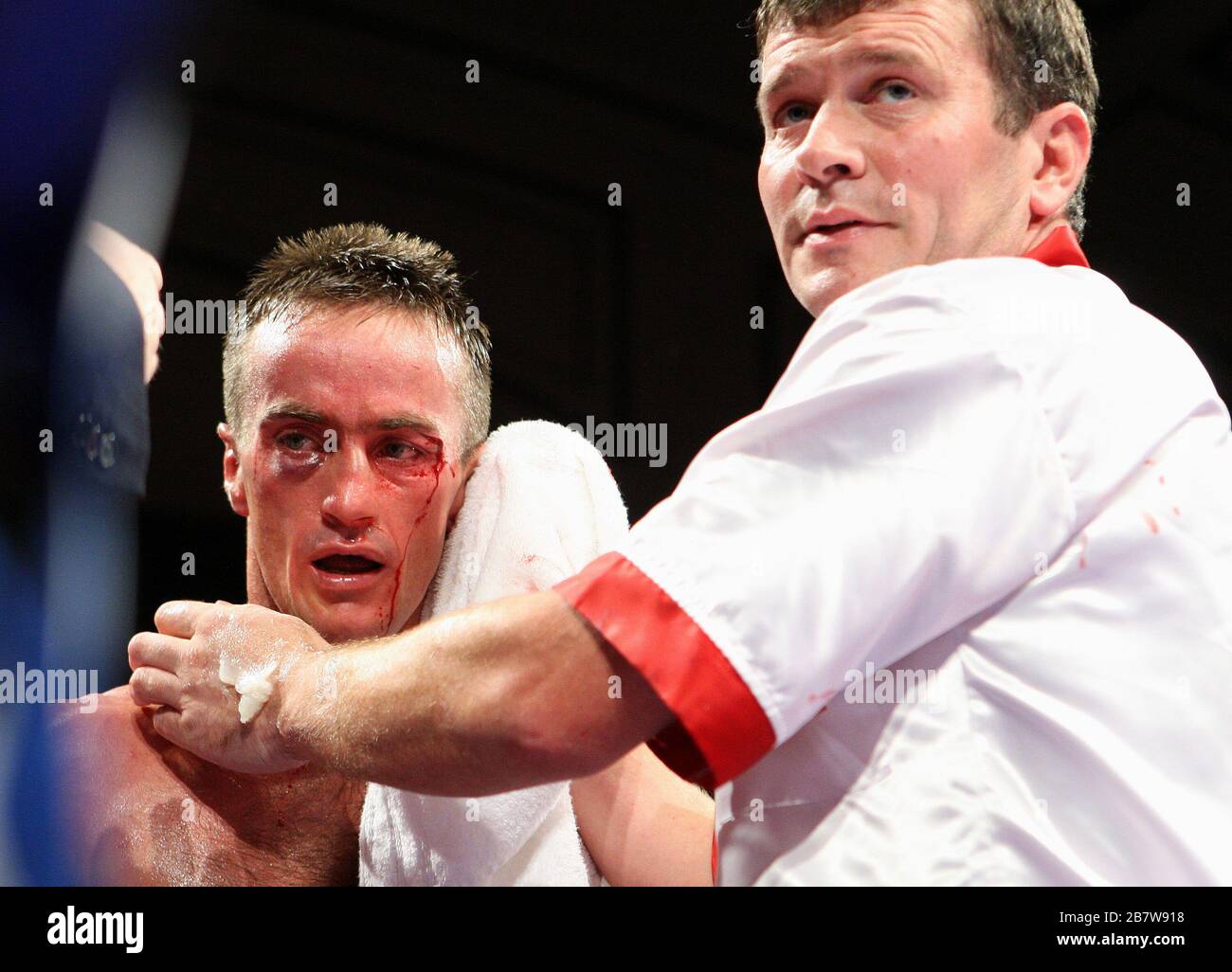 Ryan Walsh (black shorts) defeats Jerry O'Hara in a Featherweight ...
