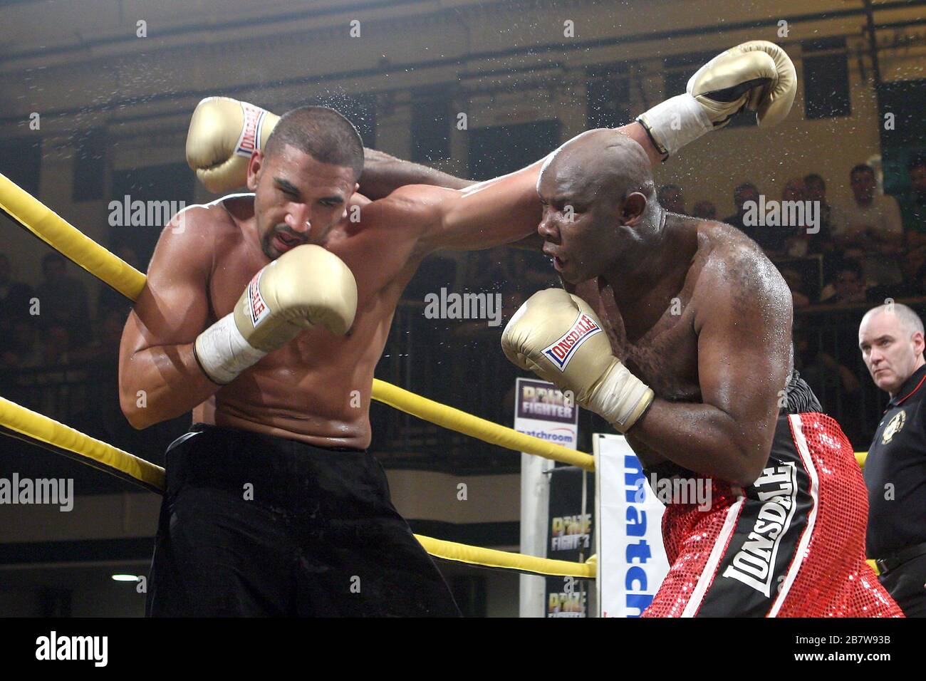Matt skelton boxer hi-res stock photography and images - Alamy