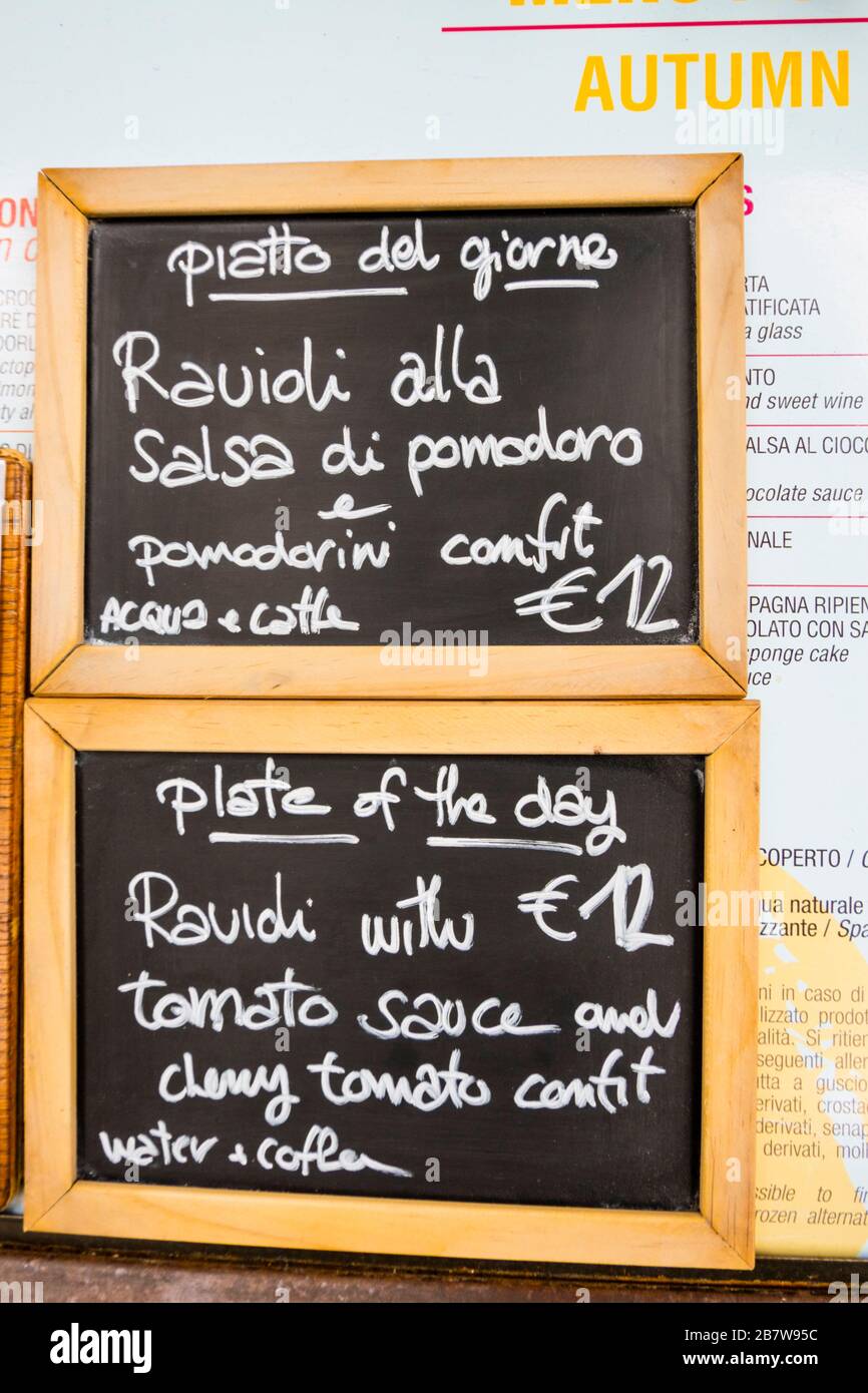Hand written menu italy hi-res stock photography and images - Alamy