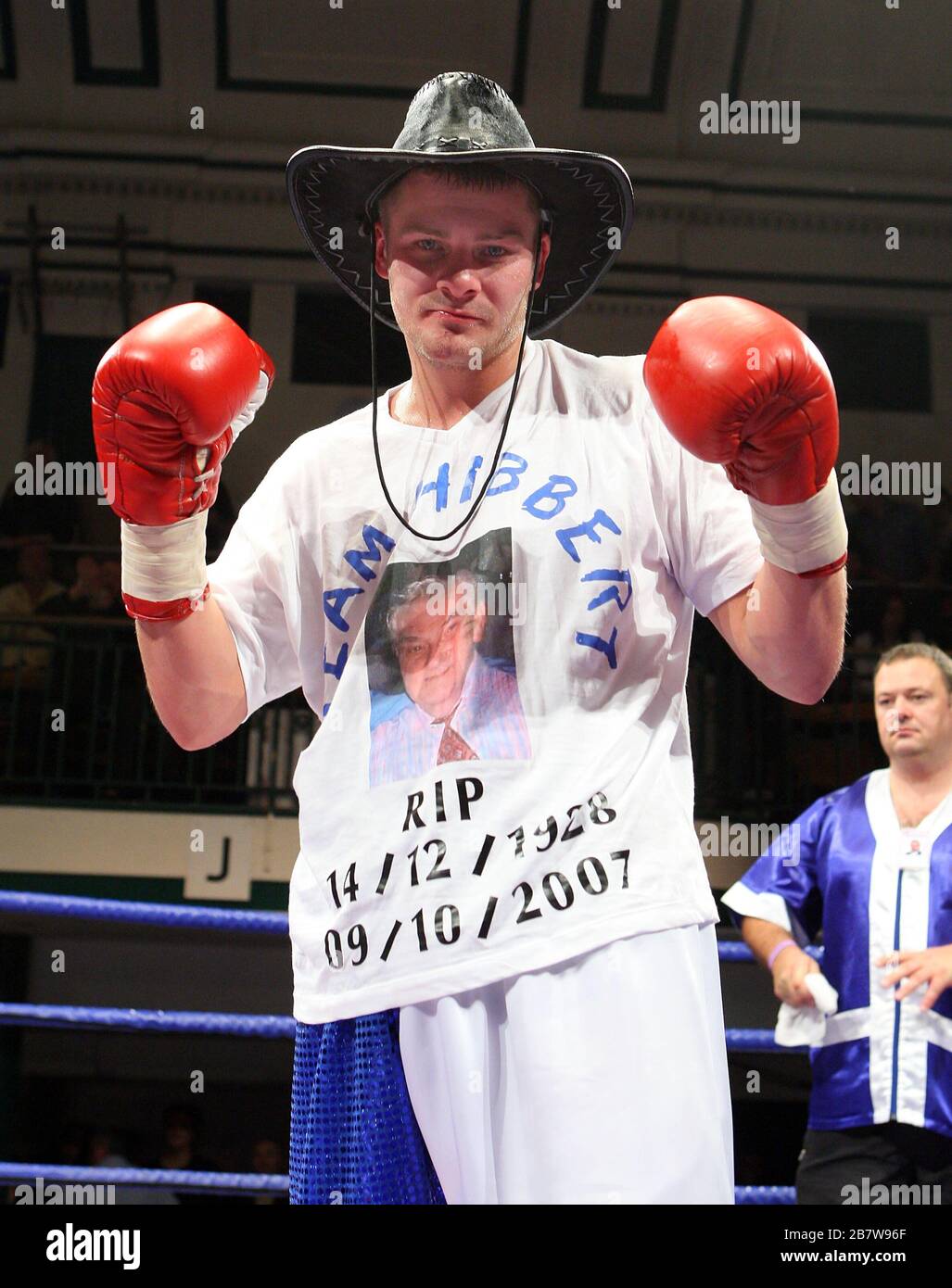 John Wayne Hibbert (blue.white shorts) defeats Kevin McCauley in a ...