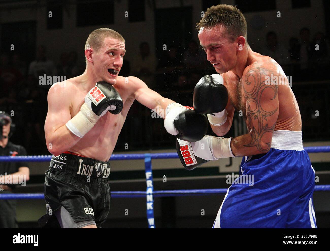 Ryan Walsh (black shorts) defeats Jerry O'Hara in a Featherweight ...
