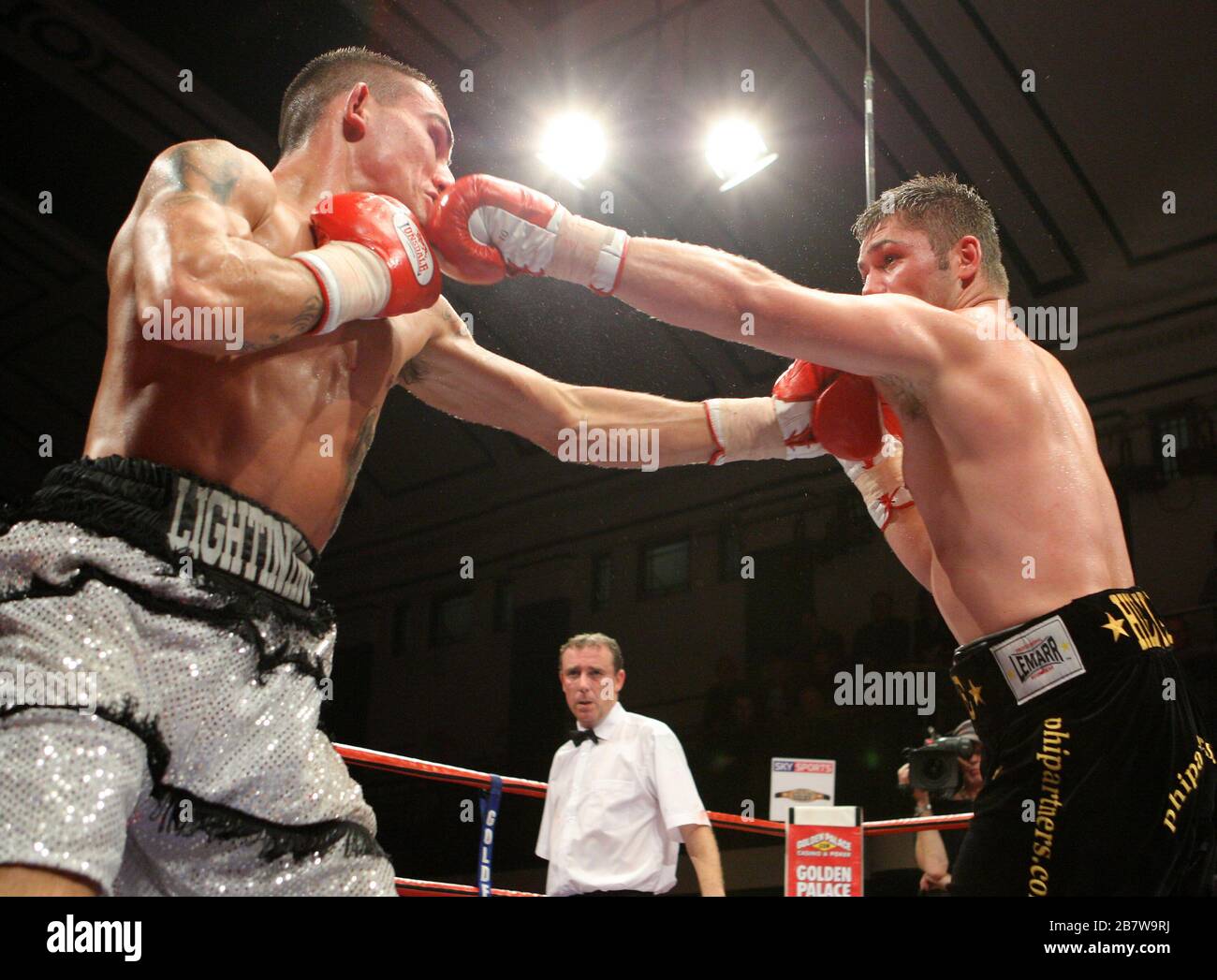 Lee noble boxing hi-res stock photography and images - Alamy