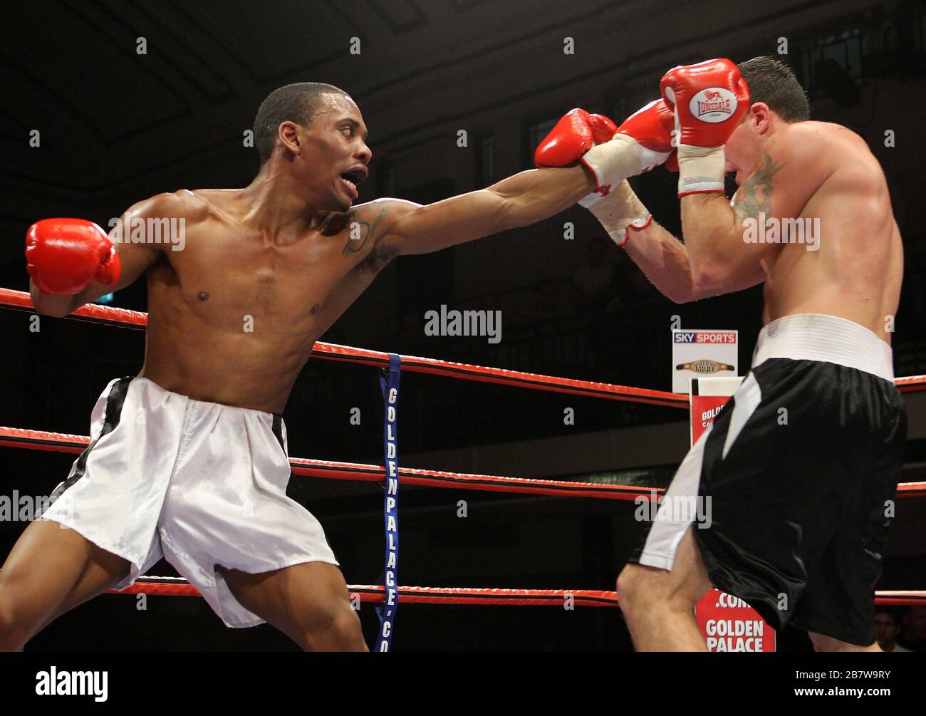Leonard Lothian (Northampton, white Shorts) defeated Tom Glover ...