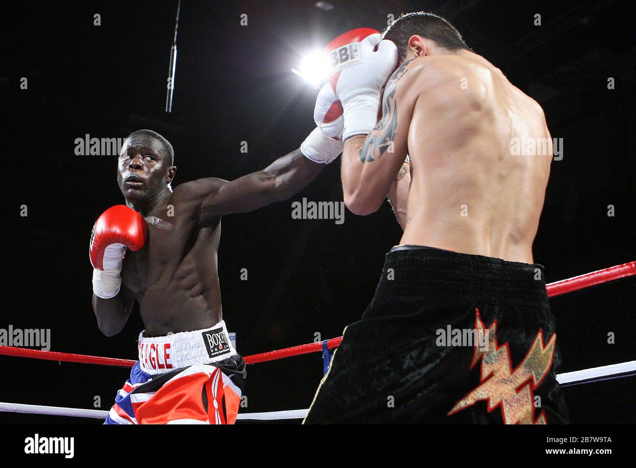 Lee noble boxing hi-res stock photography and images - Alamy
