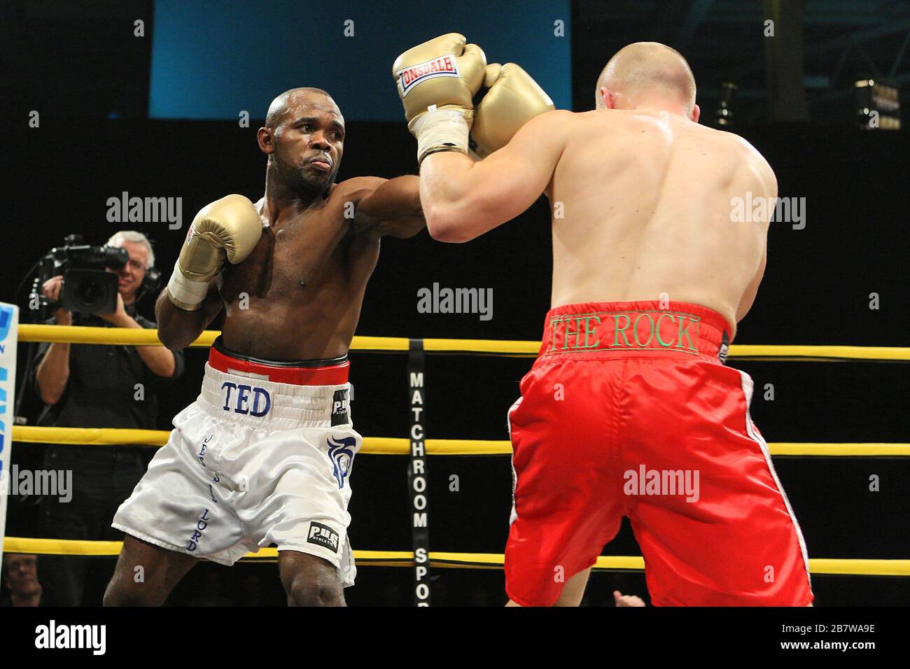 Gavin Rees (red shorts) defeats Ted Bami in the Quarter-Final of Prizefighter 'The Light ...
