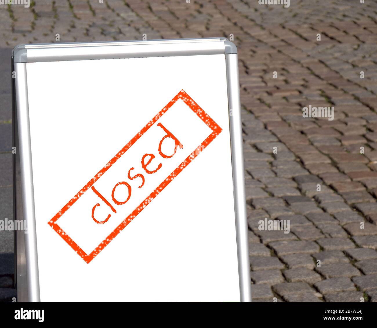 Case closed folder hi-res stock photography and images - Alamy