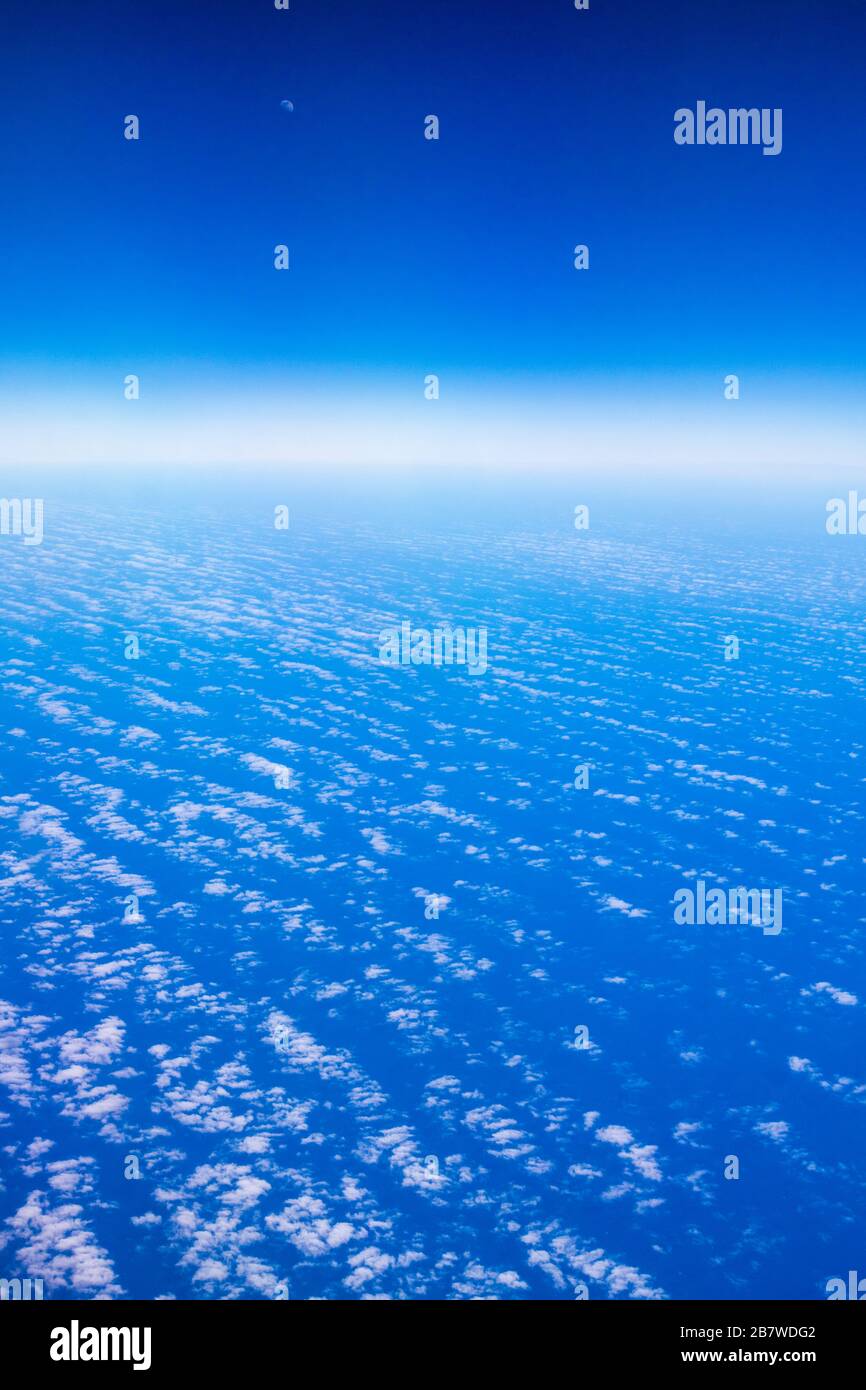 Aeroplane moon hi-res stock photography and images - Alamy