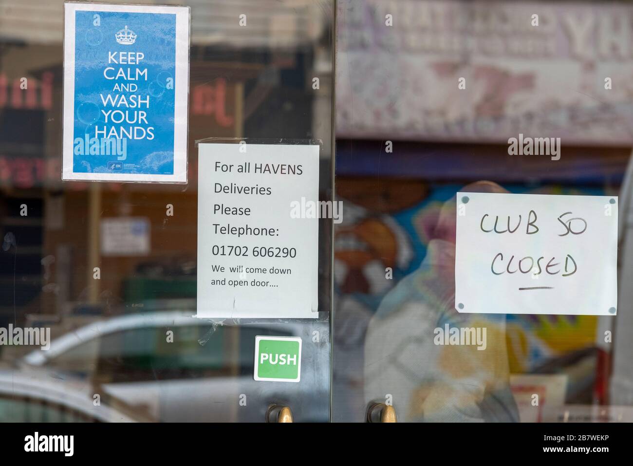 Over 50 signs hi-res stock photography and images - Alamy