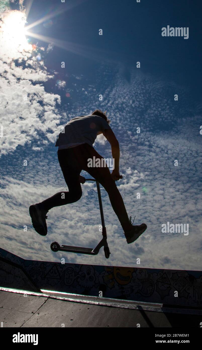 Skateboard with handle hi-res stock photography and images - Alamy