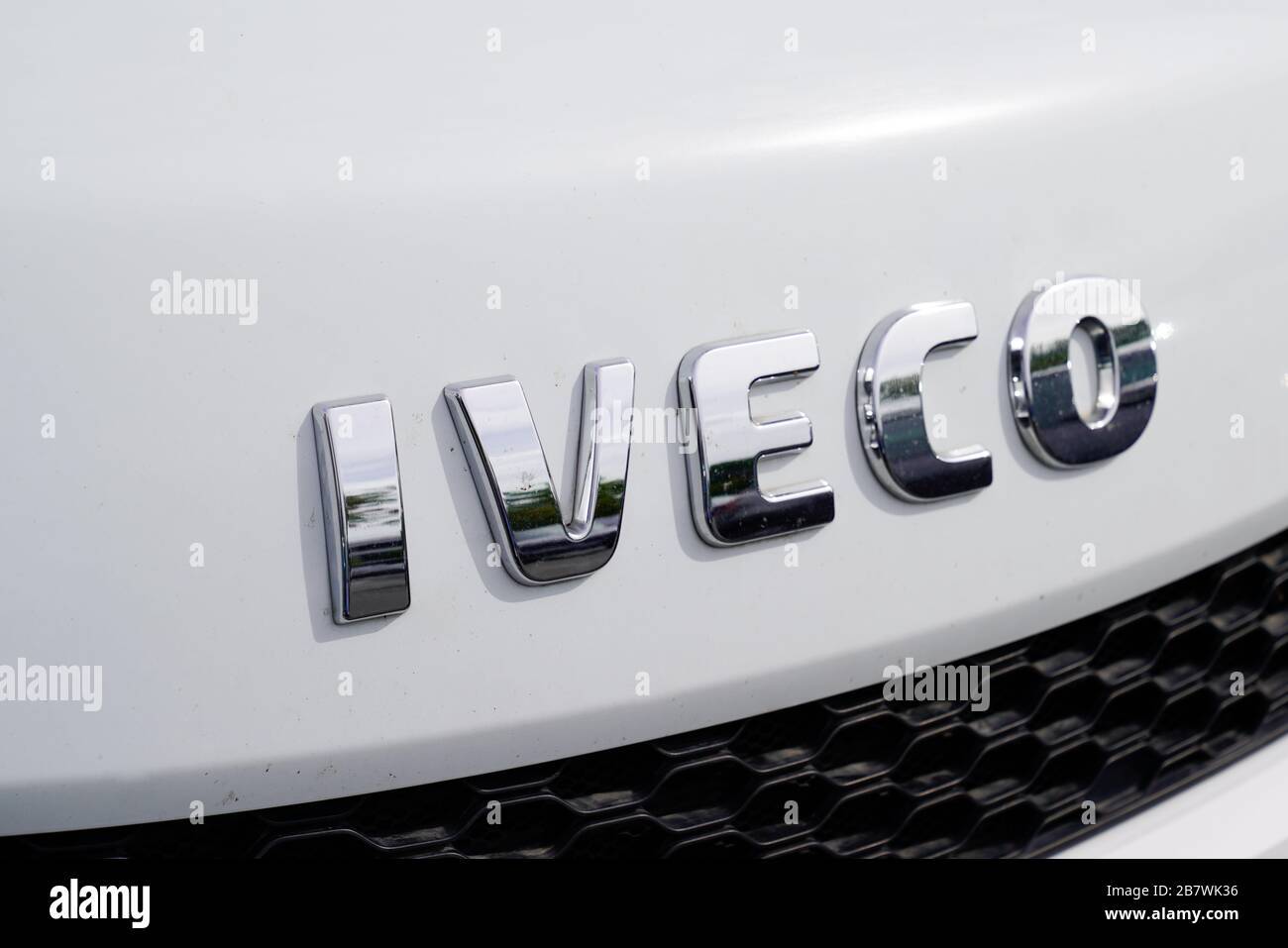Iveco logo hi-res stock photography and images - Alamy