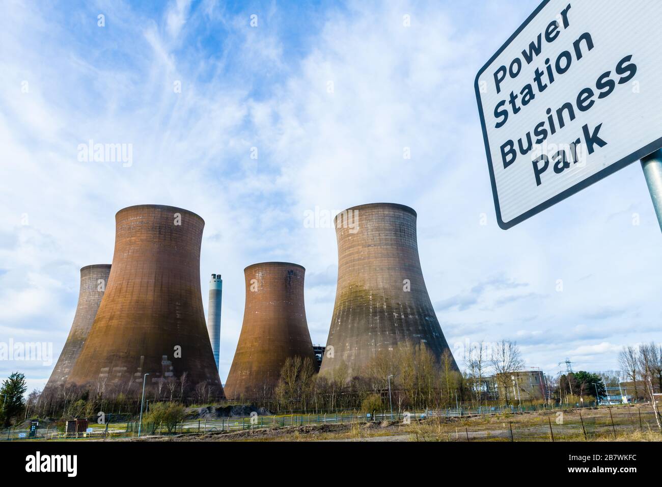 Cooling Towers Rugeley Power Station Stock Photo - Alamy