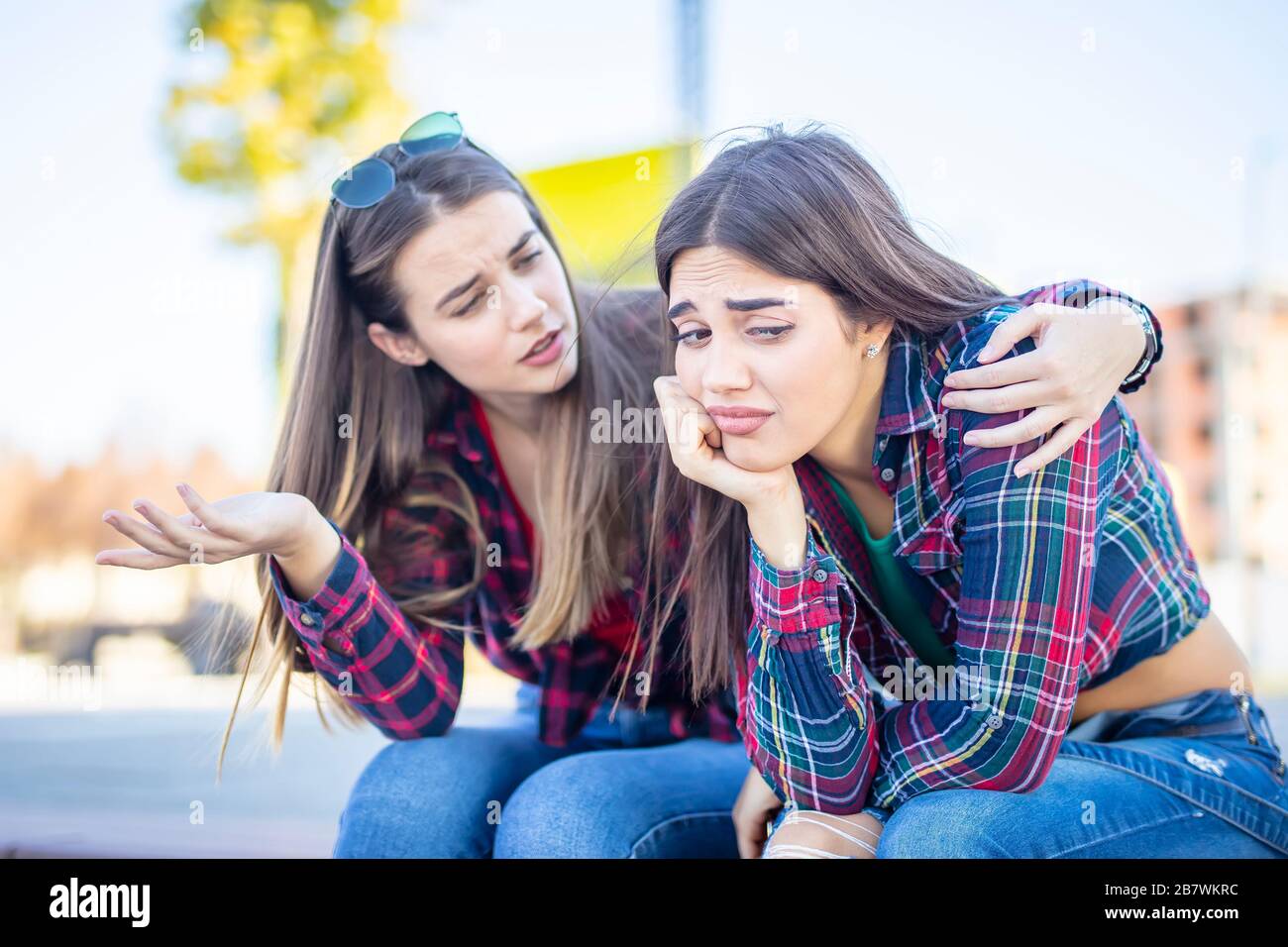 Teen female friend comforting hi-res stock photography and images - Alamy Teen female friend comforting hi-res stock photography and images - Alamy