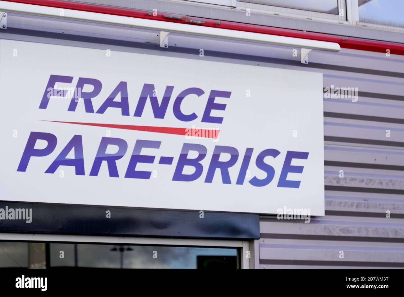 France pare brise hi-res stock photography and images - Alamy