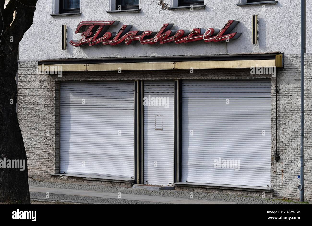 Outdoor butchery hi-res stock photography and images - Alamy