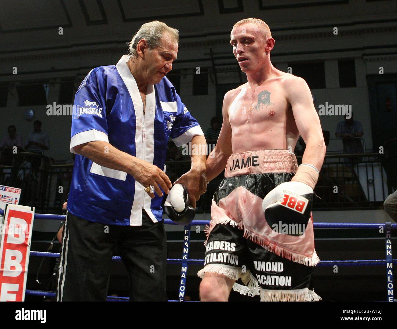 Jamie Arthur (Cwmbran, black/white shorts) defeats Akaash Bhatia ...