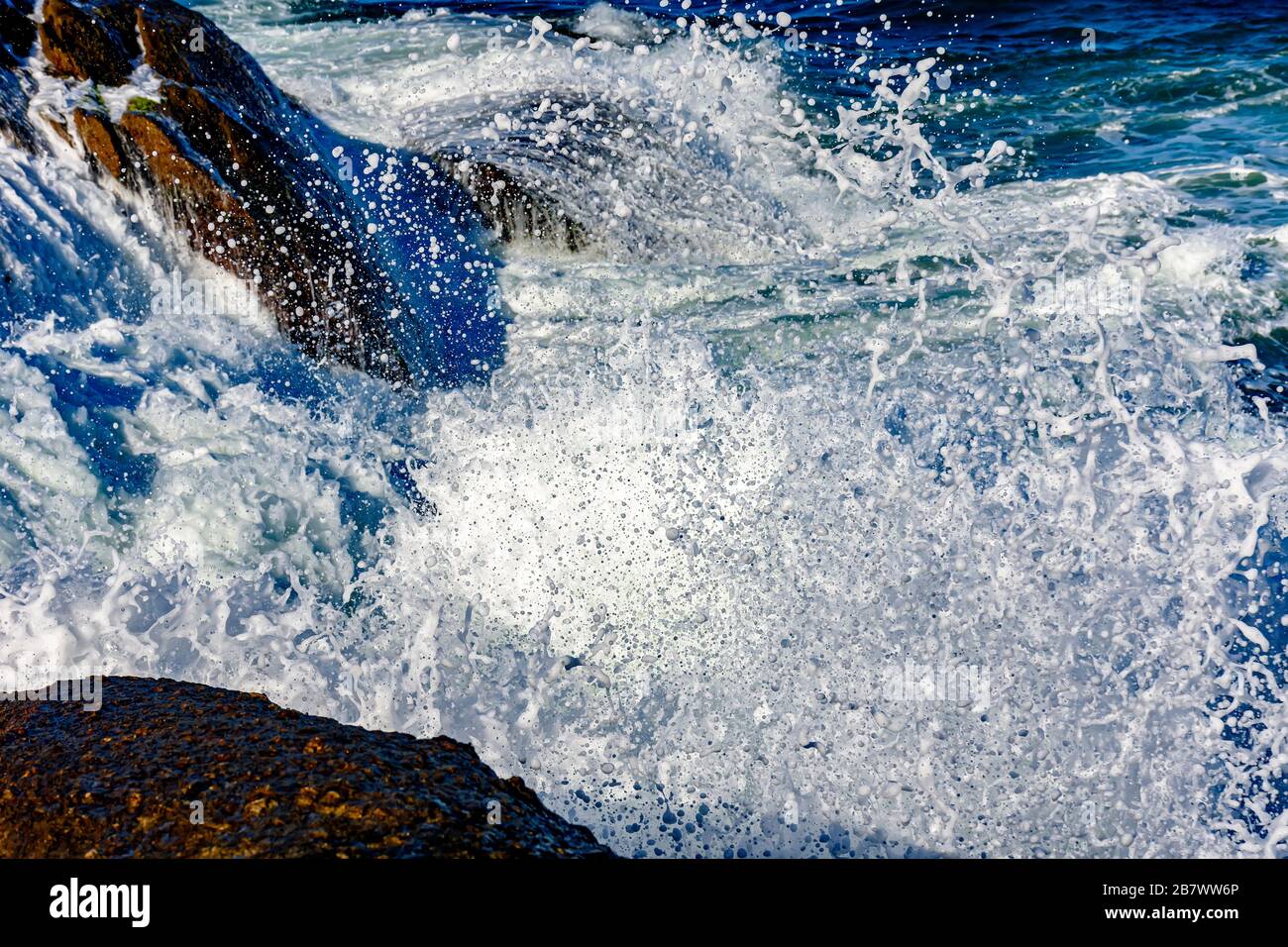 Breaking the stones hi-res stock photography and images - Alamy