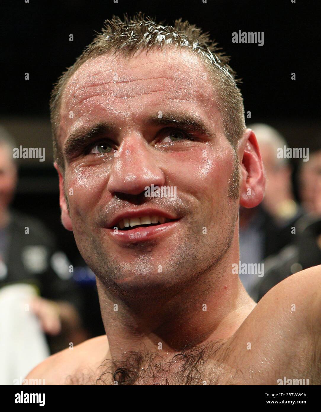 Boxing oldham hi-res stock photography and images - Alamy