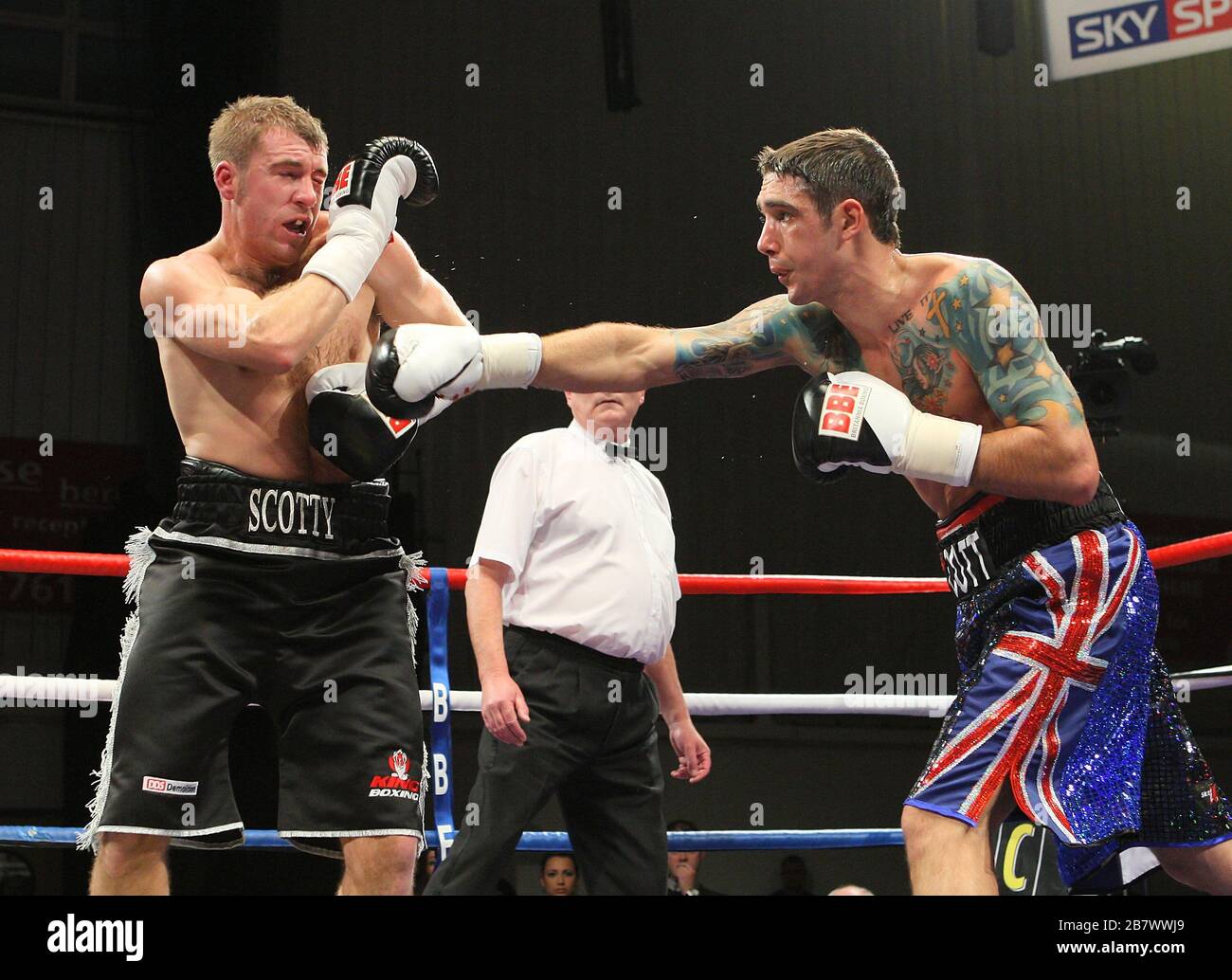 Scott Woolford (black shorts) defeats Scott Haywood in a Welterweight ...