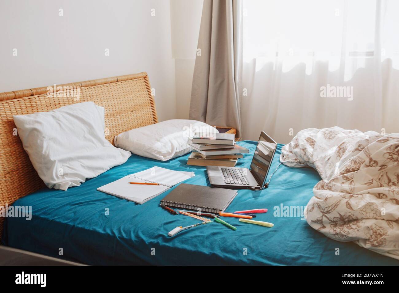Self study room hi-res stock photography and images - Alamy