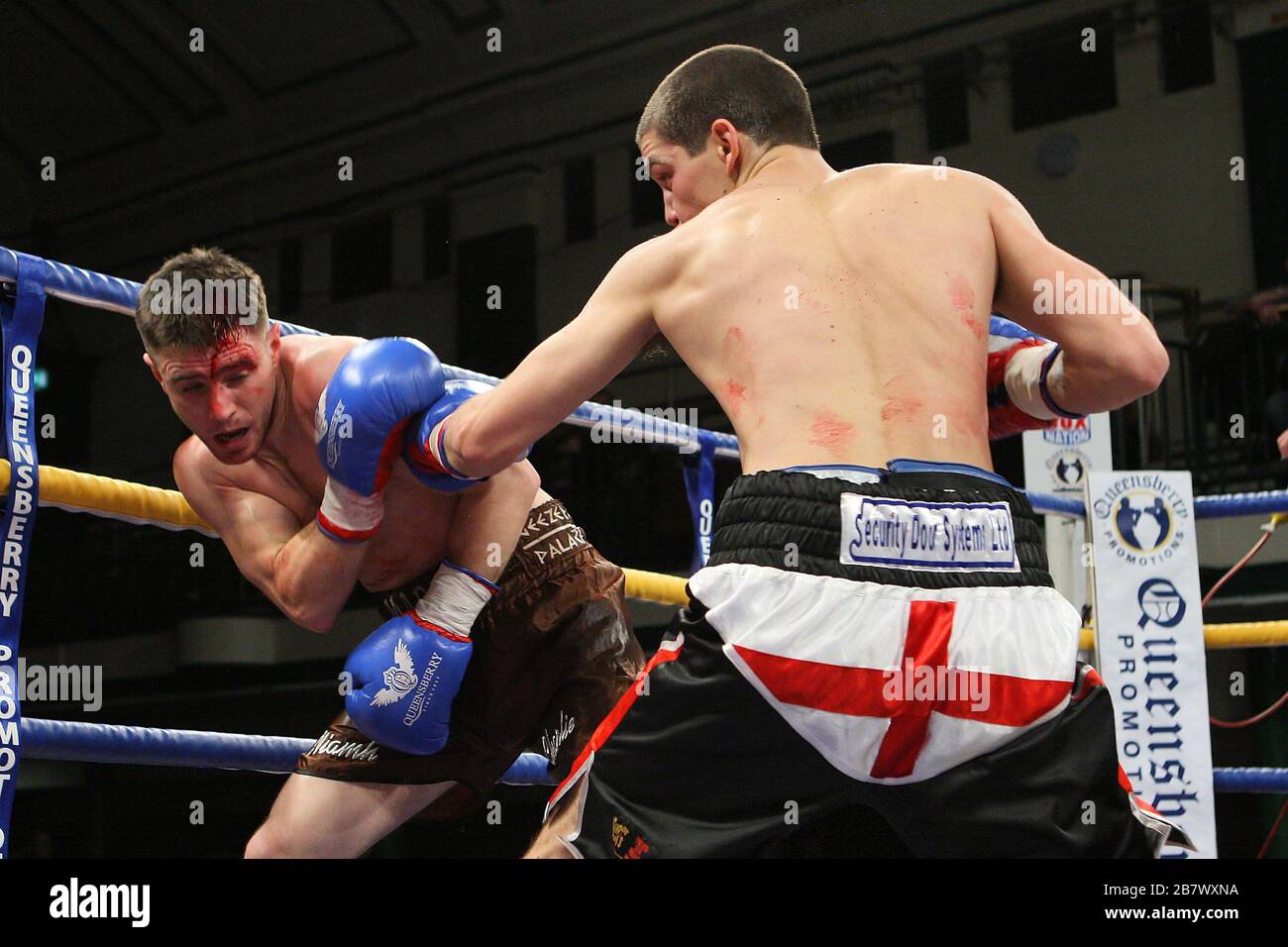 Billy Morgan (black/red shorts) defeats Marc Callaghan in a Lightweight ...