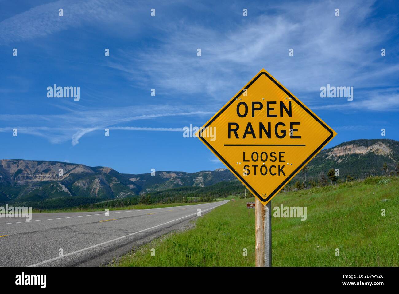 Open range sign hi-res stock photography and images - Alamy