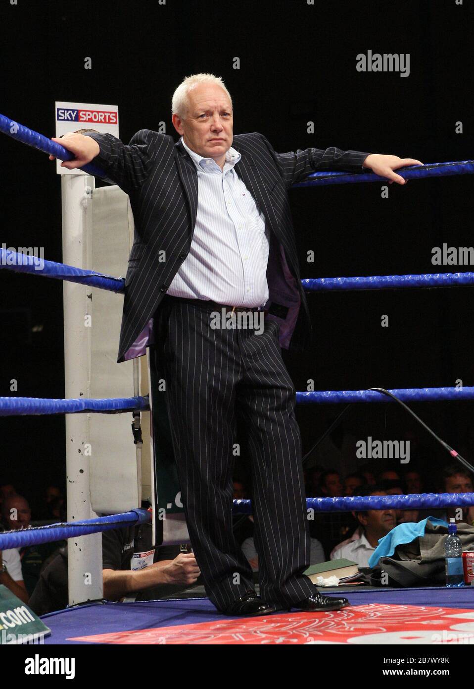 Frank Maloney Danny Williams (silver shorts, Brixton) defeats John ...