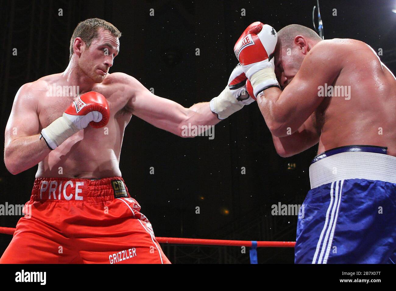 David Price (red shorts) defeats Raman Sukhaterin in a Heavyweight ...