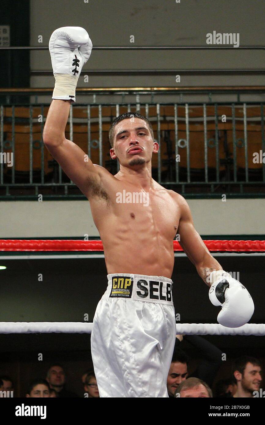 John simpson boxer hi-res stock photography and images - Alamy