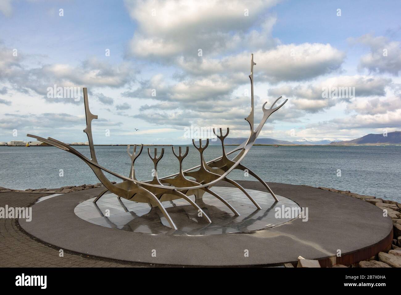 The Sun Voyager sculpture on Faxa Bay in Reykjavik, Iceland Stock Photo ...