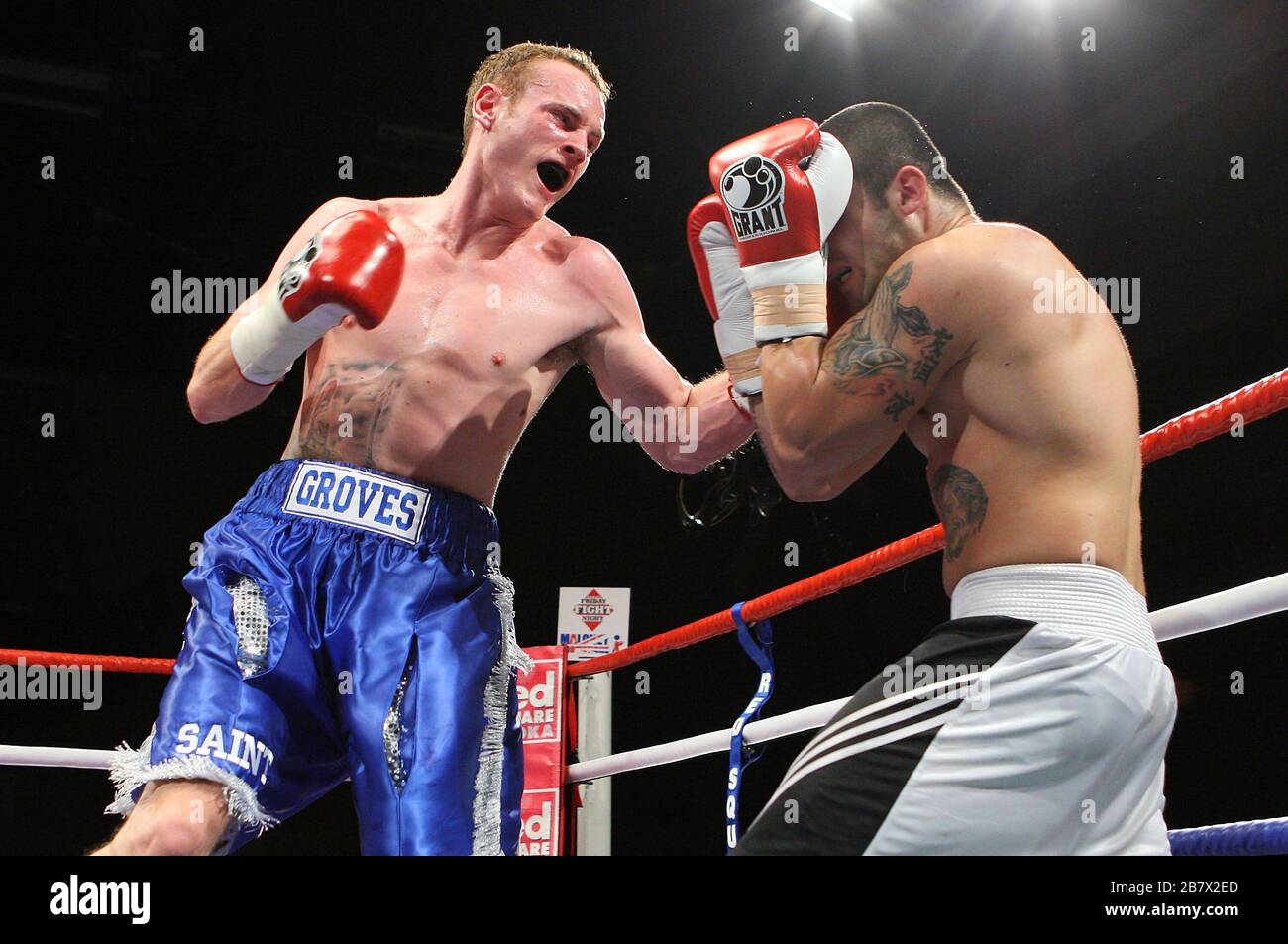 George Groves (blue shorts) defeats Grigor Sarohanian in a Super ...