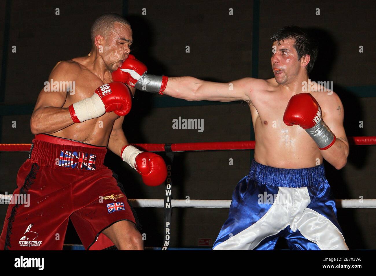 Michael Norgrove (red shorts) defeats Jan Balog in a LightMiddleweight ...