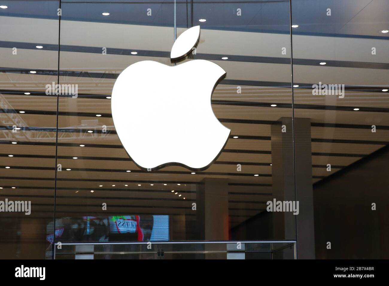 Apple's logo on its store window in London, UK Stock Photo - Alamy