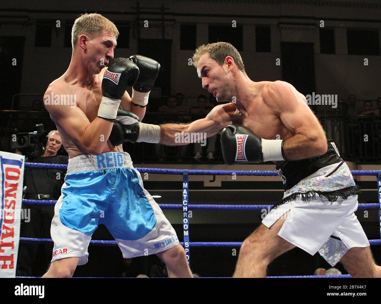 Barry jones boxer hi-res stock photography and images - Alamy