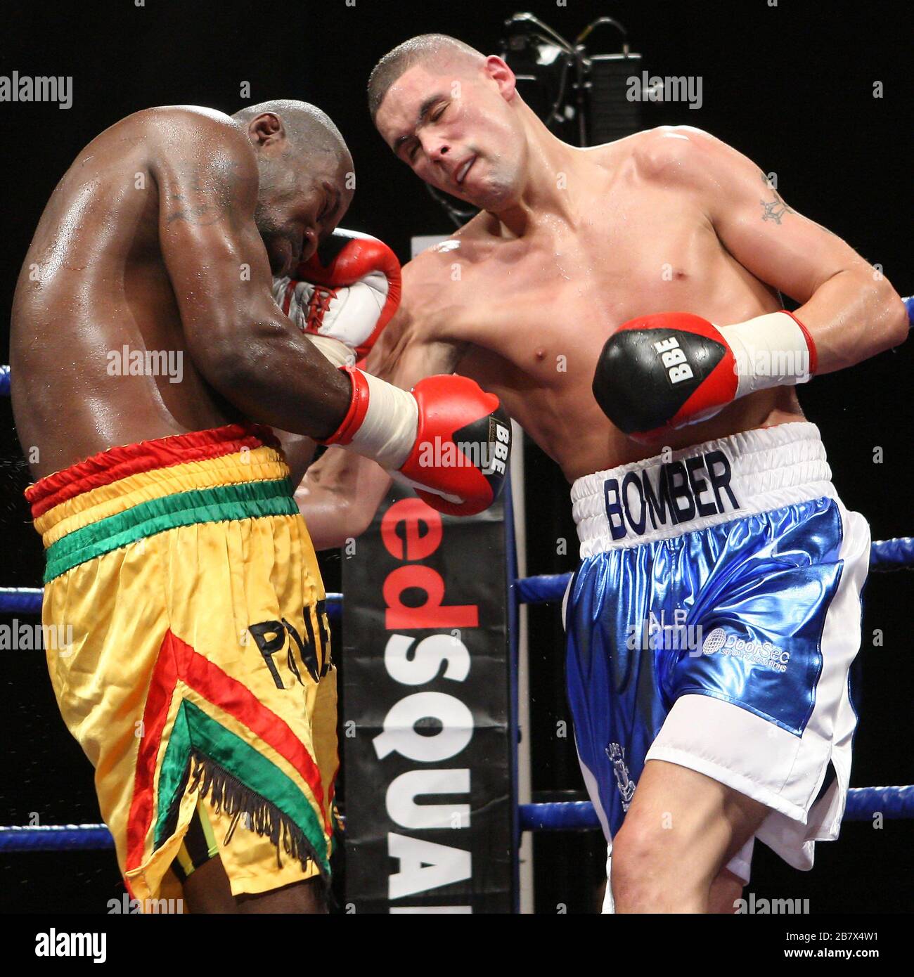 Tony bellew boxing hi-res stock photography and images - Alamy