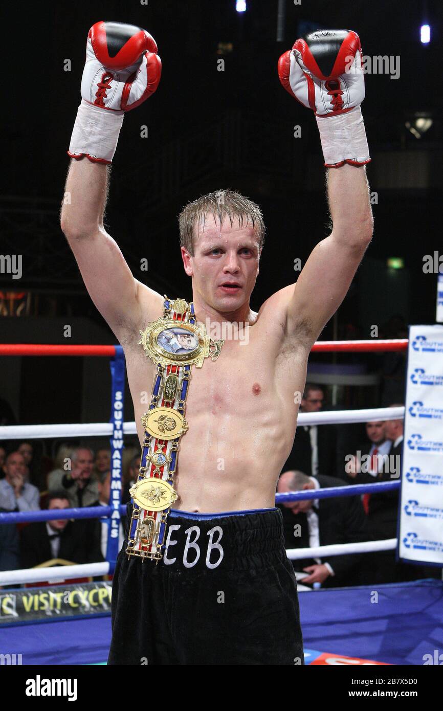 Sam Webb (black shorts) defeats Martin Concepcion in LightMiddleweight ...